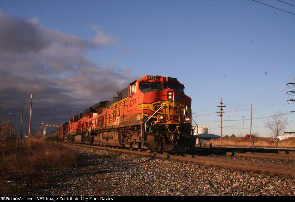 BNSF 4777